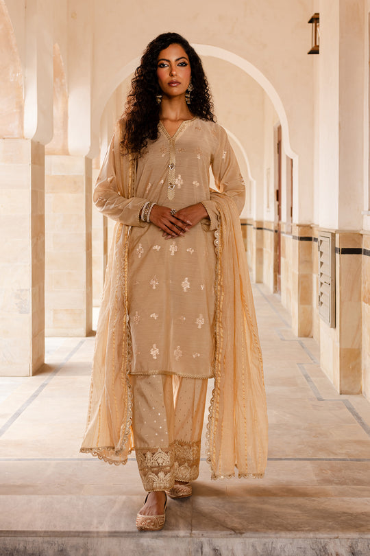 Mannat Clothing | Online Clothing Store For Pakistani Dresses ...